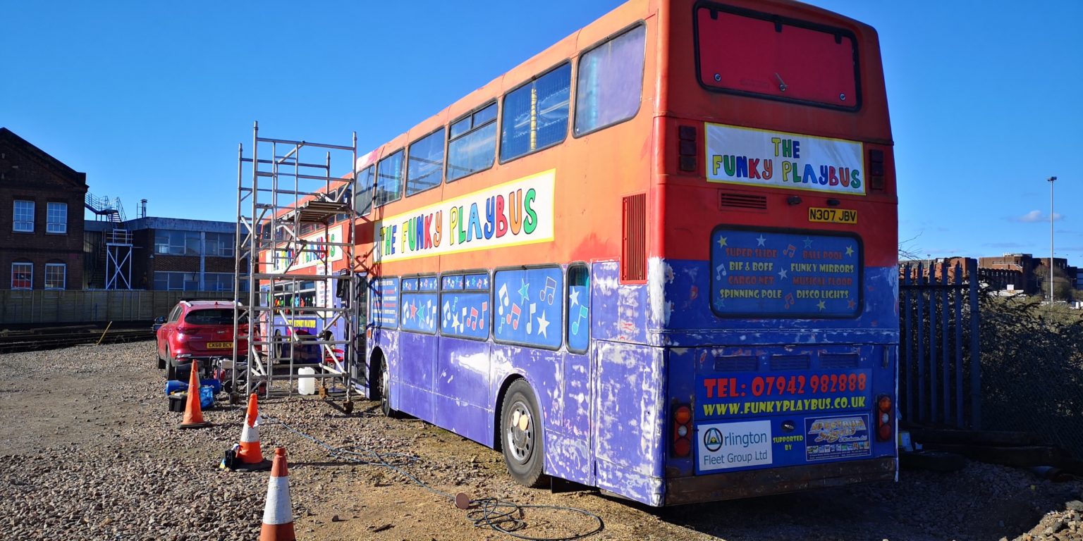 Funky Playbus Southampton | Play Bus Hampshire | Party Bus Southampton ...